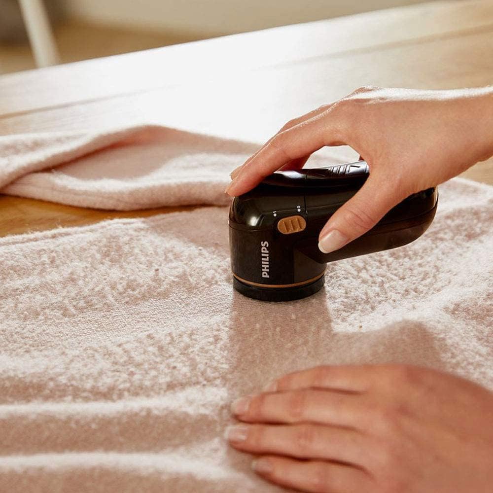 Philips Fabric Shaver – Fast Pill Removal, 8800 RPM, Large Blade Surfa ...